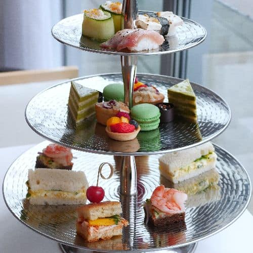 Afternoon Tea at H Tasting Lounge in the Westin Bayshore Hotel ...