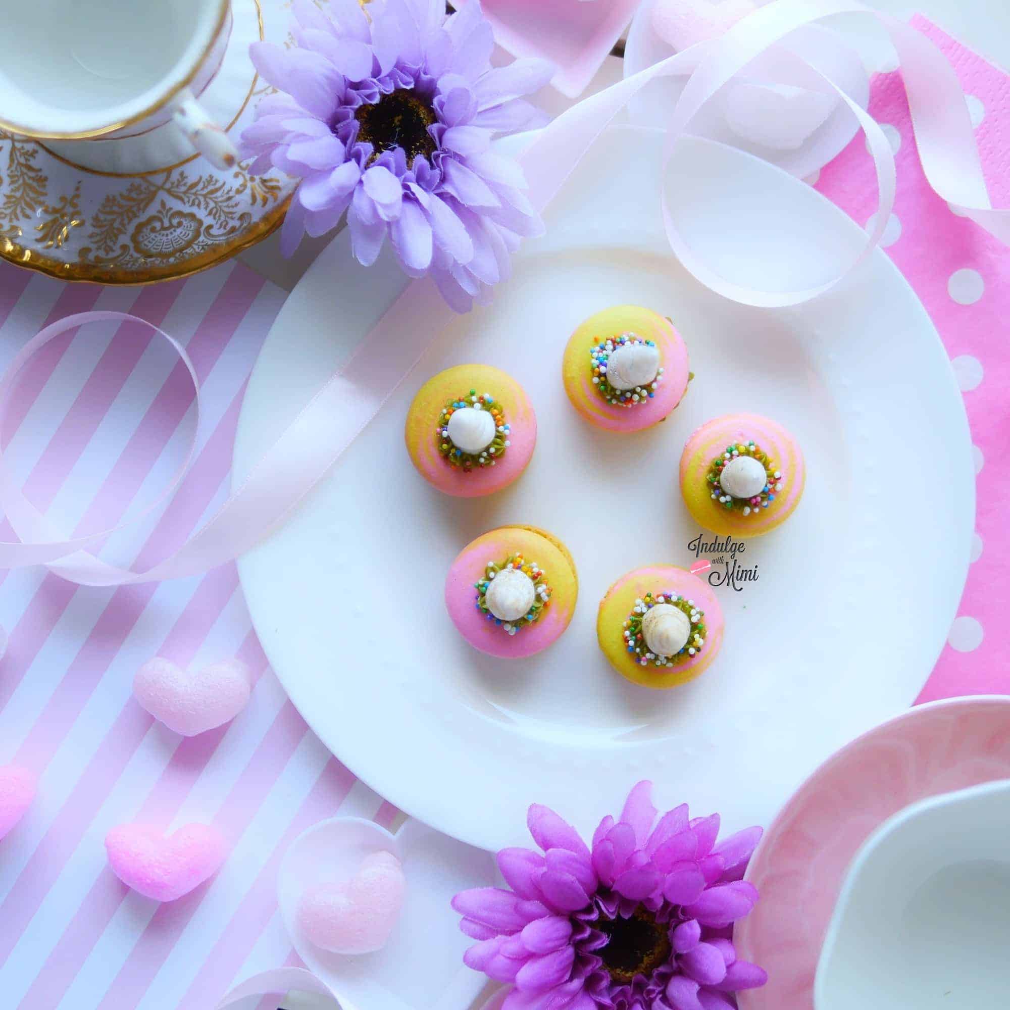 Magical Tri-Colored Unicorn Macarons with Green Tea Swiss Buttercream ...