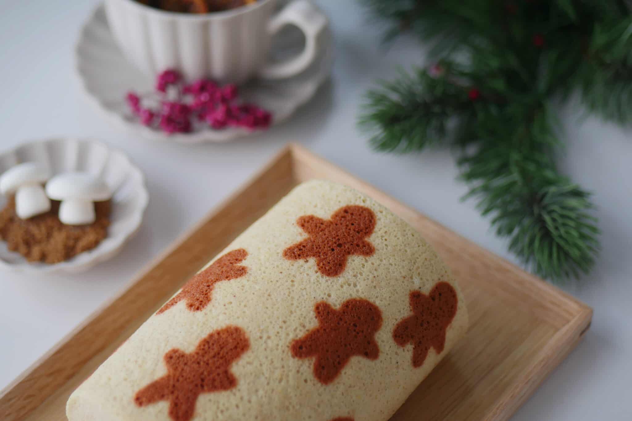 Christmas Gingerbread Men Pattern Cake Roll - Indulge With Mimi